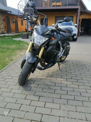 Honda CB 2012 in Vilnius, with an engine capacity of 1.00 L and mileage of 26 thousand km for 4400 €, photo 3 on AUTOMOTO.COM.LV