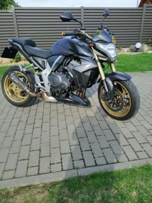 Honda CB 2012 in Vilnius, with an engine capacity of 1.00 L and mileage of 26 thousand km for 4400 €, photo 4 on AUTOMOTO.COM.LV