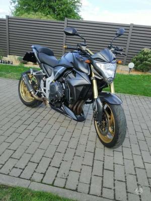 Honda CB 2012 in Vilnius, with an engine capacity of 1.00 L and mileage of 26 thousand km for 4400 €, photo 6 on AUTOMOTO.COM.LV