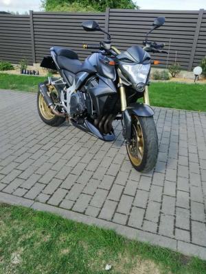 Honda CB 2012 in Vilnius, with an engine capacity of 1.00 L and mileage of 26 thousand km for 4400 €, photo 8 on AUTOMOTO.COM.LV