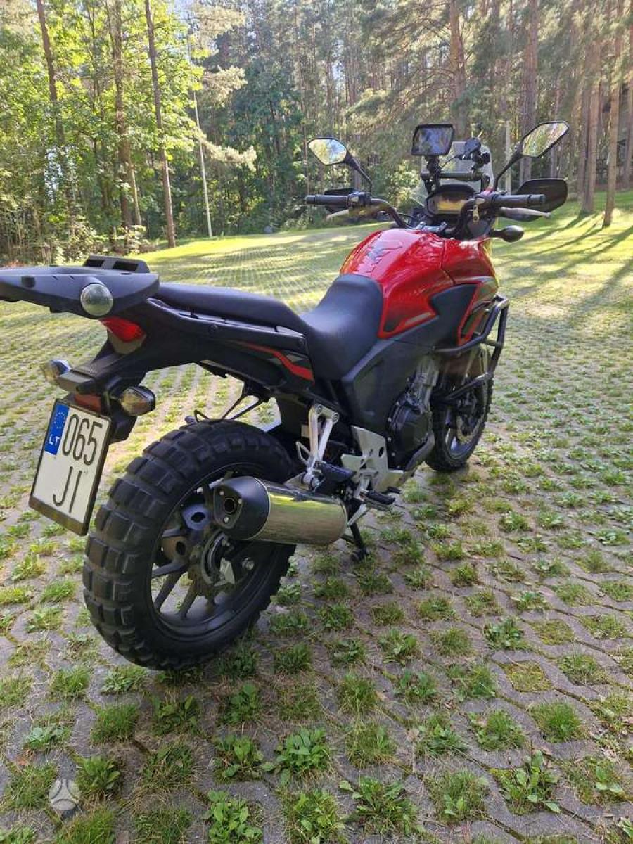 Honda CB 2015 in Moletai, with an engine capacity of 0.50 L and mileage of 33 thousand km for 3950 €, photo 4 on AUTOMOTO.COM.LV