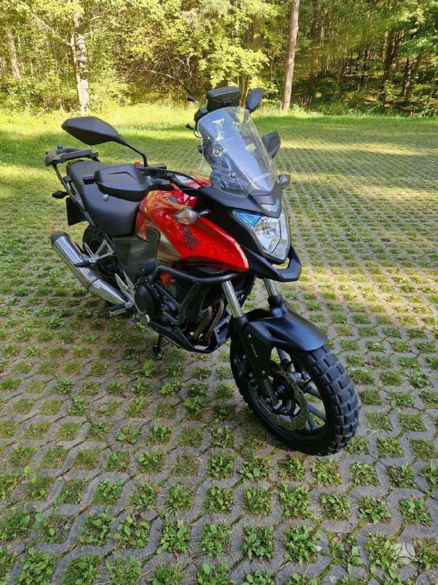 Honda CB 2015 in Moletai, with an engine capacity of 0.50 L and mileage of 33 thousand km for 3950 €, photo 5 on AUTOMOTO.COM.LV