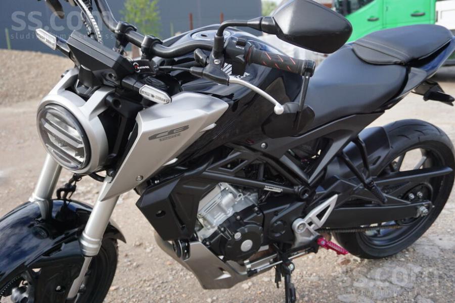 Honda CB 2018 in Bauska, with an engine capacity of 0.13 L and mileage of 0 thousand km for 2850 €, photo 4 on AUTOMOTO.COM.LV