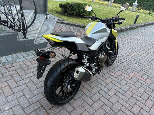 Honda CB 2018 in Kelme, with an engine capacity of 0.50 L and mileage of 28 thousand km for 4100 €, photo 3 on AUTOMOTO.COM.LV