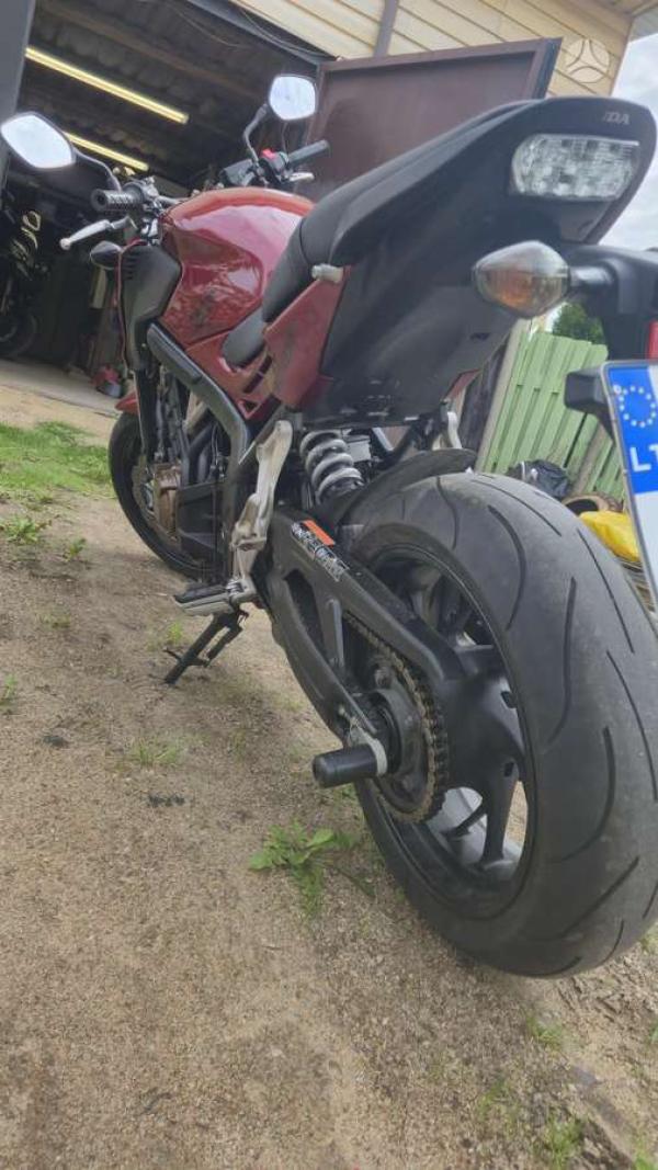 Honda CB 2018 Mažeikiai, ar dzinēja tilpumu 0.65 L un nobraukumu 40 tūkst. km par 4650 €, foto 3 vietnē AUTOMOTO.COM.LV
