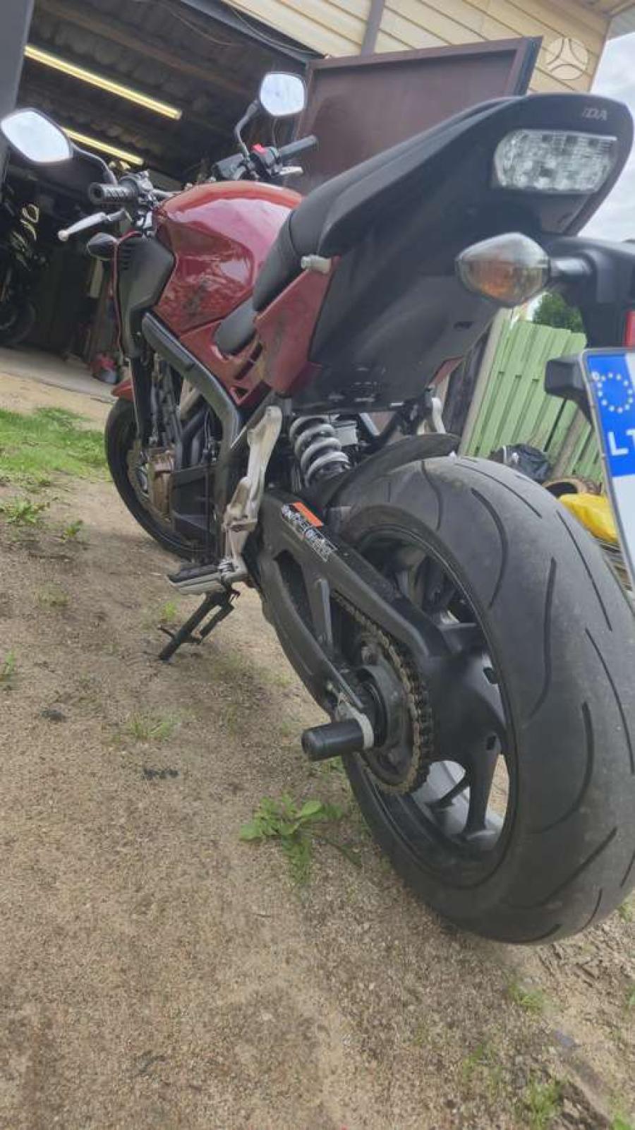 Honda CB 2018 Mažeikiai, ar dzinēja tilpumu 0.65 L un nobraukumu 40 tūkst. km par 4650 €, foto 4 vietnē AUTOMOTO.COM.LV