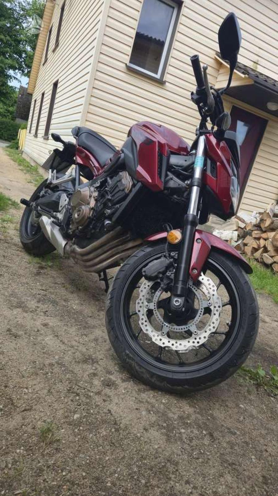 Honda CB 2018 Mažeikiai, ar dzinēja tilpumu 0.65 L un nobraukumu 40 tūkst. km par 4650 €, foto 5 vietnē AUTOMOTO.COM.LV