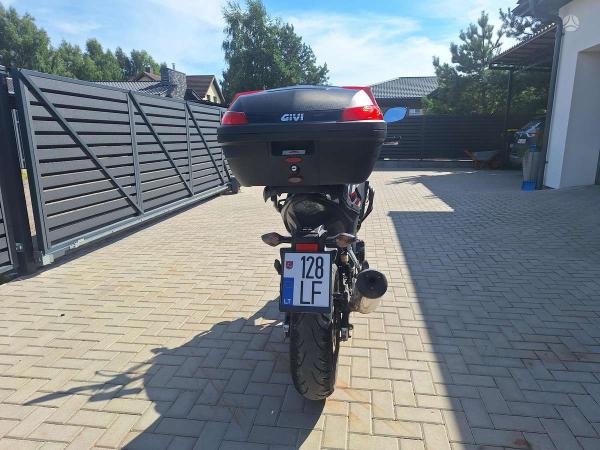 Honda CB 2018 in Vilnius, with an engine capacity of 0.50 L and mileage of 40 thousand km for 3490 €, photo 6 on AUTOMOTO.COM.LV