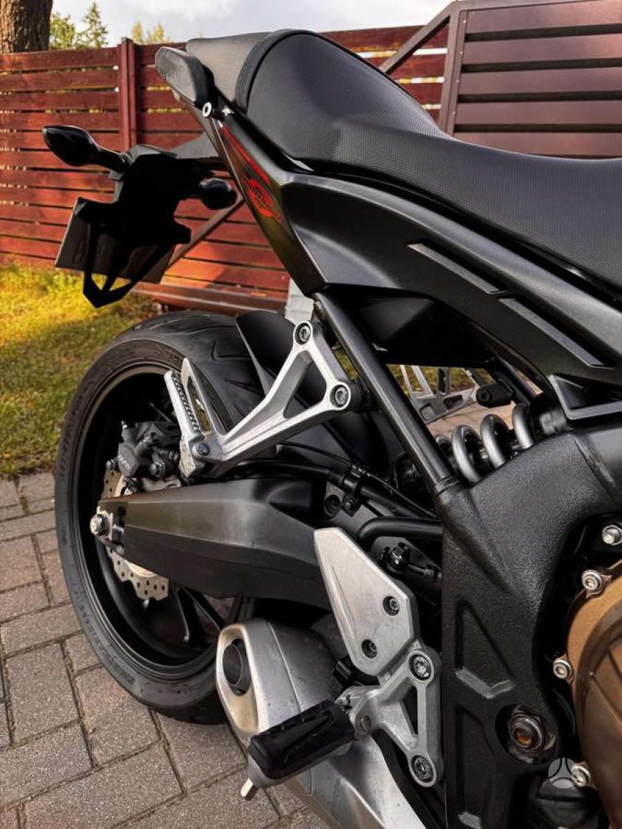 Honda CB 2018 Kauņa, ar dzinēja tilpumu 0.65 L un nobraukumu 15 tūkst. km par 4480 €, foto 6 vietnē AUTOMOTO.COM.LV