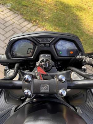 Honda CB 2018 Kauņa, ar dzinēja tilpumu 0.65 L un nobraukumu 15 tūkst. km par 4480 €, foto 13 vietnē AUTOMOTO.COM.LV