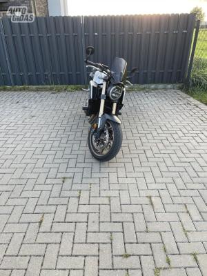 Honda CB 2019 in Kaunas, with an engine capacity of 0.65 L and mileage of 15 thousand km for 5600 €, photo  on AUTOMOTO.COM.LV