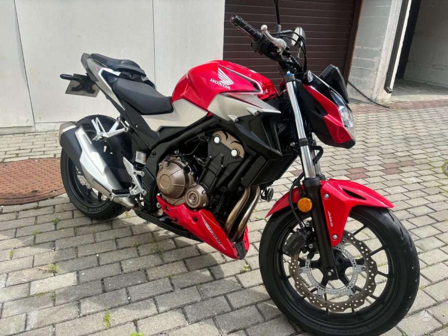 Honda CB 2020 in Klaipeda, with an engine capacity of 0.50 L and mileage of 16 thousand km for 4200 €, photo 1 on AUTOMOTO.COM.LV