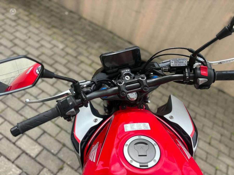 Honda CB 2020 in Klaipeda, with an engine capacity of 0.50 L and mileage of 16 thousand km for 4200 €, photo 15 on AUTOMOTO.COM.LV