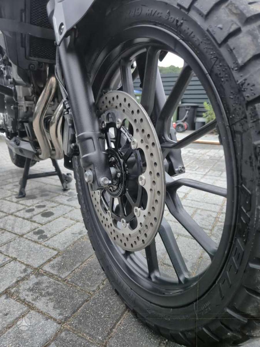 Honda CB 2020 in Kaunas, with an engine capacity of 0.50 L and mileage of 41 thousand km for 4050 €, photo 5 on AUTOMOTO.COM.LV
