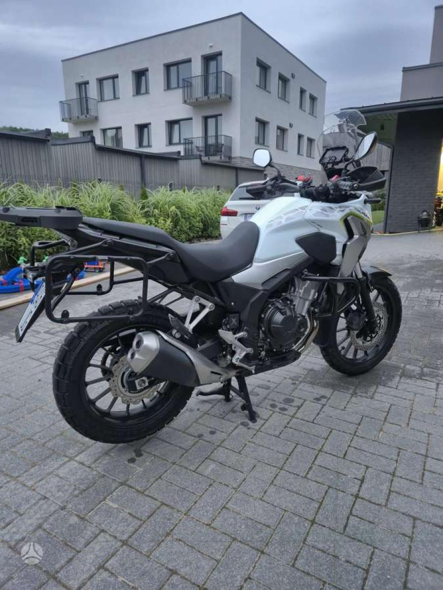 Honda CB 2020 in Kaunas, with an engine capacity of 0.50 L and mileage of 41 thousand km for 4050 €, photo 6 on AUTOMOTO.COM.LV