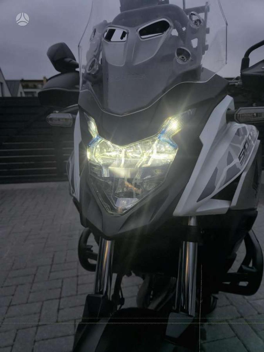 Honda CB 2020 in Kaunas, with an engine capacity of 0.50 L and mileage of 41 thousand km for 4050 €, photo 8 on AUTOMOTO.COM.LV