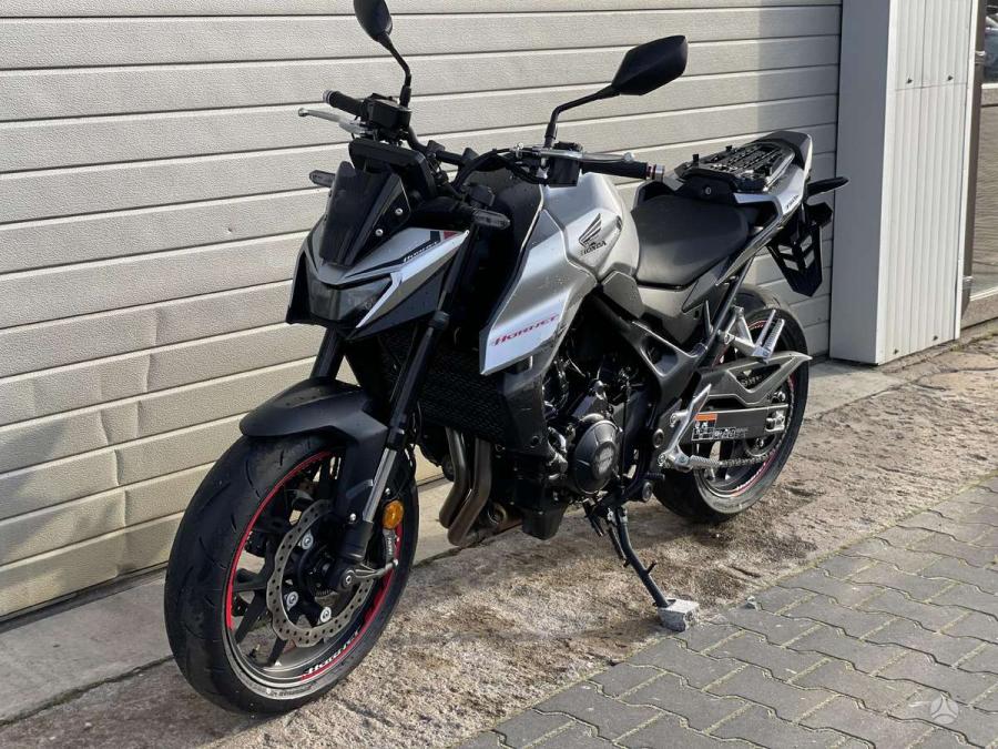 Honda CB 2025 Vilkaviškis, ar dzinēja tilpumu 0.75 L un nobraukumu 3 tūkst. km par 4300 €, foto 1 vietnē AUTOMOTO.COM.LV