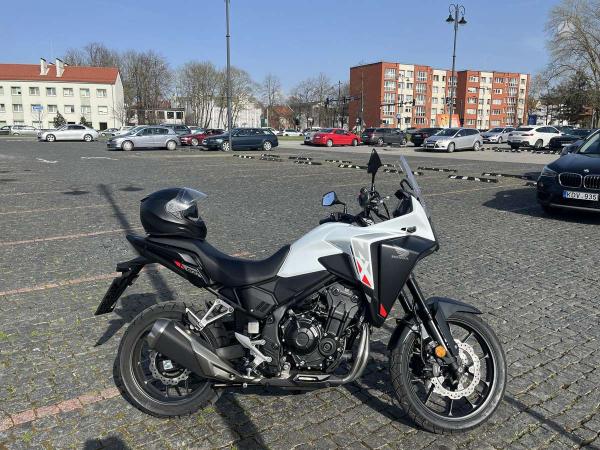 Honda CB 2025 in Klaipeda, with an engine capacity of 0.47 L and mileage of 13 thousand km for 6200 €, photo 1 on AUTOMOTO.COM.LV