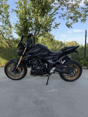 Honda CB 2025 in Vilnius, with an engine capacity of 1.00 L and mileage of 2 thousand km for 8500 €, photo  on AUTOMOTO.COM.LV
