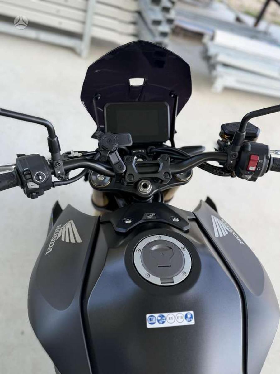 Honda CB 2025 in Vilnius, with an engine capacity of 1.00 L and mileage of 2 thousand km for 8500 €, photo 17 on AUTOMOTO.COM.LV
