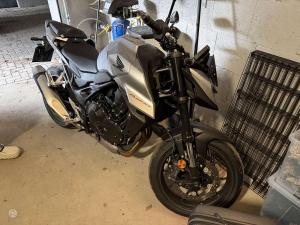 Honda CB 2025 in Vilnius, with an engine capacity of 0.75 L and mileage of 0 thousand km for 6900 €, photo 3 on AUTOMOTO.COM.LV