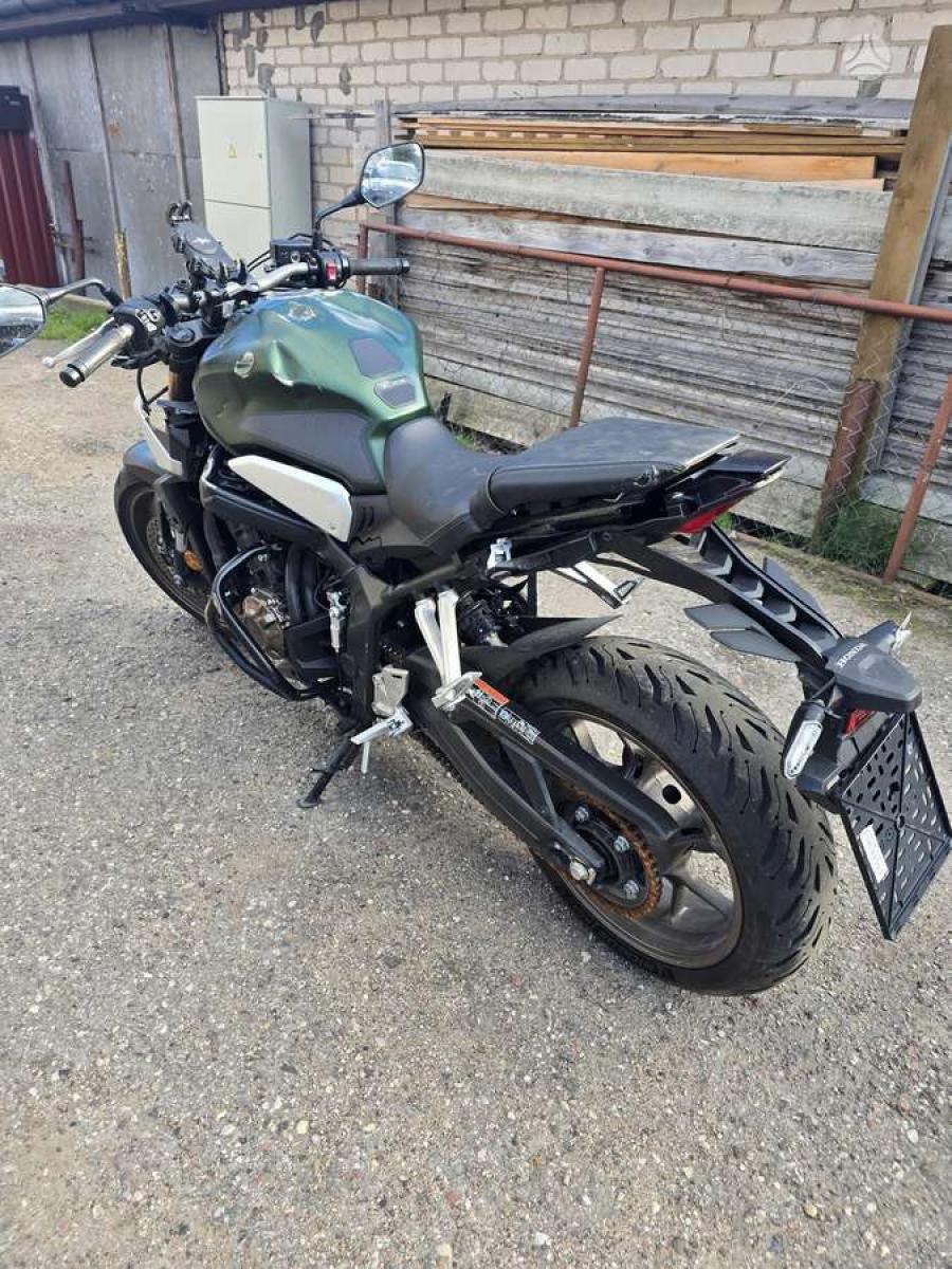 Honda CB 2025 Raseiniai, ar dzinēja tilpumu 0.65 L un nobraukumu 0 tūkst. km par 3250 €, foto 4 vietnē AUTOMOTO.COM.LV