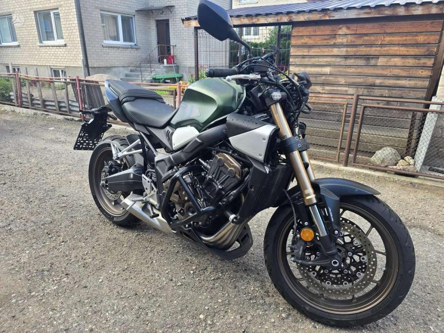 Honda CB 2025 Raseiniai, ar dzinēja tilpumu 0.65 L un nobraukumu 0 tūkst. km par 3250 €, foto 6 vietnē AUTOMOTO.COM.LV
