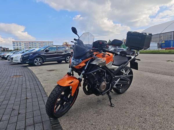 Хонда CB 2019 в Шяуляй на AUTOMOTO.COM.LV Оранжевый Хонда CB 2019 в Шяуляй, объемом двигателя 0.50 л и пробегом 16 тыс. км за 4900 €, фото 4 на AUTOMOTO.COM.LV
