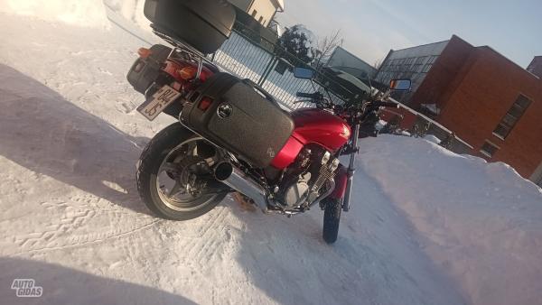 Red Honda CB 1992 in Ariogala, with an engine capacity of 0.75 L and mileage of 30 thousand km for 2500 €, photo 10 on AUTOMOTO.COM.LV