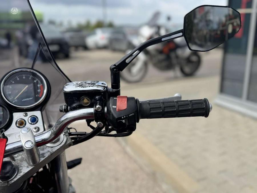 Red Honda CB 1995 in Vilnius, with an engine capacity of 1.00 L and mileage of 45 thousand km for 1699 €, photo 20 on AUTOMOTO.COM.LV