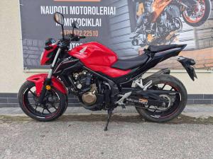 Red Honda CB 2017 in Panevezys, with an engine capacity of 0.50 L and mileage of 34 thousand km for 3350 €, photo 5 on AUTOMOTO.COM.LV