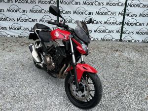 Sarkans Honda CB 2019 Viļņa, ar dzinēja tilpumu 0.47 L un nobraukumu 16 tūkst. km par 4850 €, foto  vietnē AUTOMOTO.COM.LV