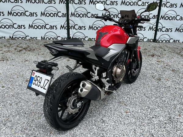 Red Honda CB 2019 in Vilnius, with an engine capacity of 0.47 L and mileage of 16 thousand km for 4850 €, photo 3 on AUTOMOTO.COM.LV