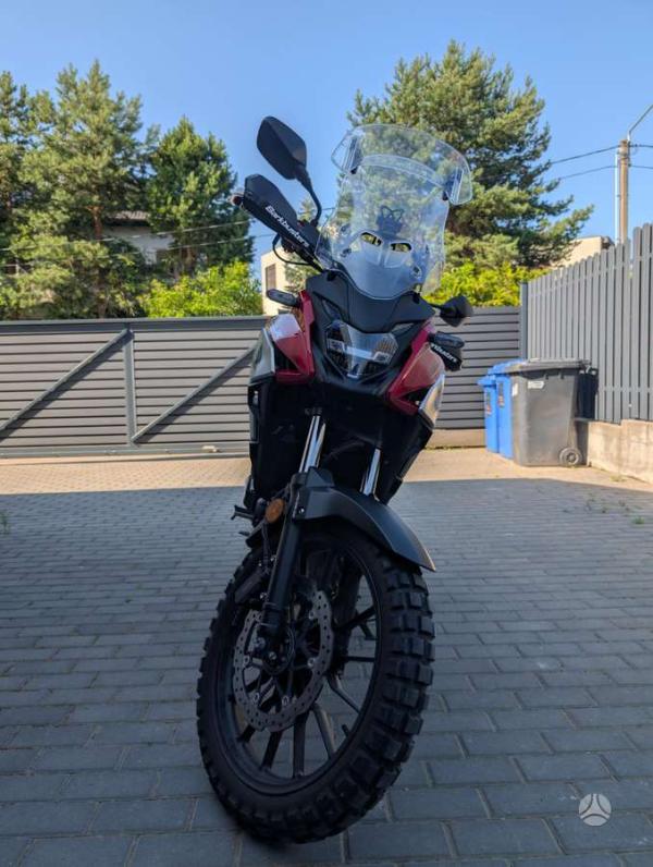 Sarkans Honda CB 2021 Viļņa, ar dzinēja tilpumu 0.50 L un nobraukumu 17 tūkst. km par 5800 €, foto 7 vietnē AUTOMOTO.COM.LV