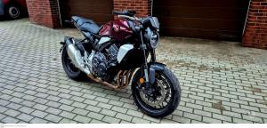 Sarkans Honda CB 2022 Viļņa, ar dzinēja tilpumu 1.00 L un nobraukumu 4 tūkst. km par 6600 €, foto 4 vietnē AUTOMOTO.COM.LV