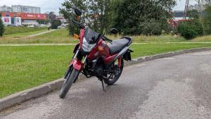 Red Honda CB 2023 in Vilnius, with an engine capacity of 0.13 L and mileage of 1 thousand km for 2600 €, photo 11 on AUTOMOTO.COM.LV