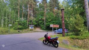 Красный Хонда CB 2024 в Швенчёнис, объемом двигателя 0.13 л и пробегом 1 тыс. км за 2500 €, фото 5 на AUTOMOTO.COM.LV