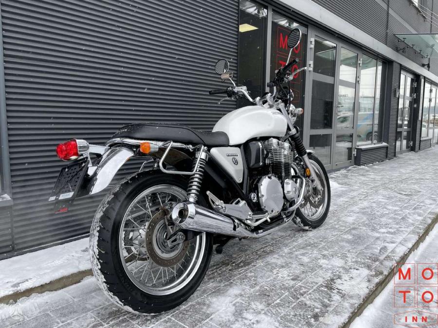 Balts Honda CB 2017 Rīga, ar dzinēja tilpumu 1.10 L un nobraukumu 56 tūkst. km par 6499 €, foto 4 vietnē AUTOMOTO.COM.LV