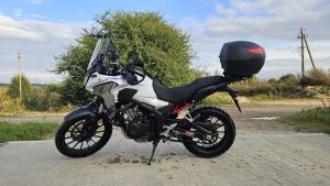 White Honda CB 2021 in Vilnius, with an engine capacity of 0.47 L and mileage of 11 thousand km for 5500 €, photo  on AUTOMOTO.COM.LV