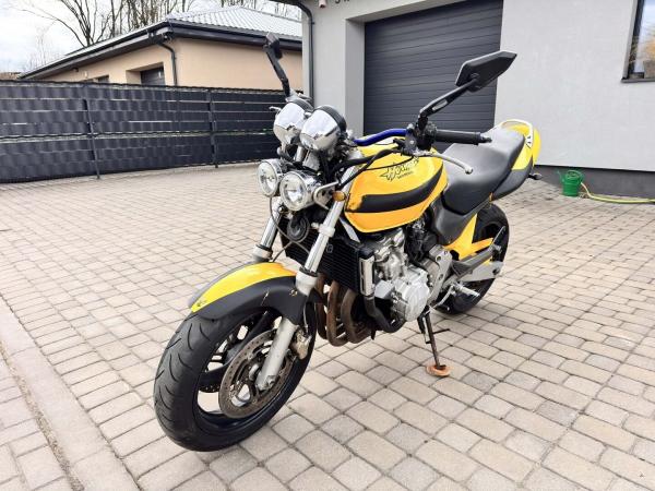 Dzeltens Honda CB 1998 Viļņa, ar dzinēja tilpumu 0.60 L un nobraukumu 58 tūkst. km par 1000 €, foto 1 vietnē AUTOMOTO.COM.LV