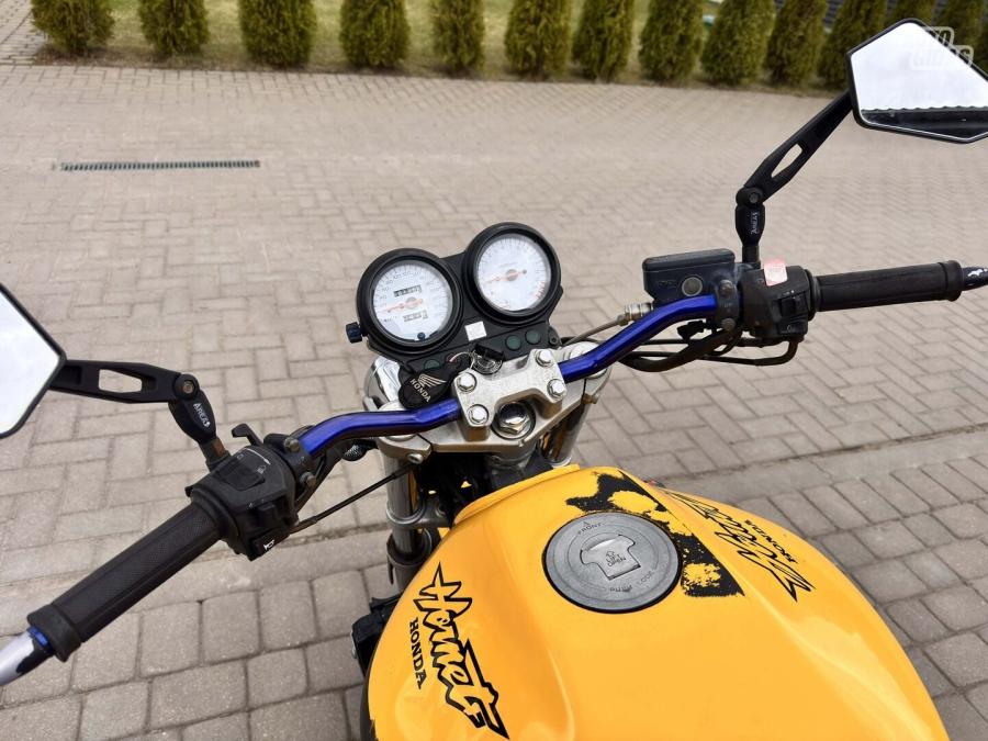 Yellow Honda CB 1998 in Vilnius, with an engine capacity of 0.60 L and mileage of 58 thousand km for 1000 €, photo 5 on AUTOMOTO.COM.LV