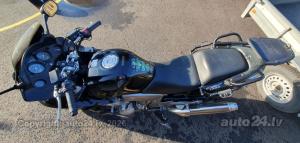 Melns Honda CBF 1000 2007 Pērnava, ar dzinēja tilpumu 1.00 L un nobraukumu 47 tūkst. km par 4600 €, foto 3 vietnē AUTOMOTO.COM.LV