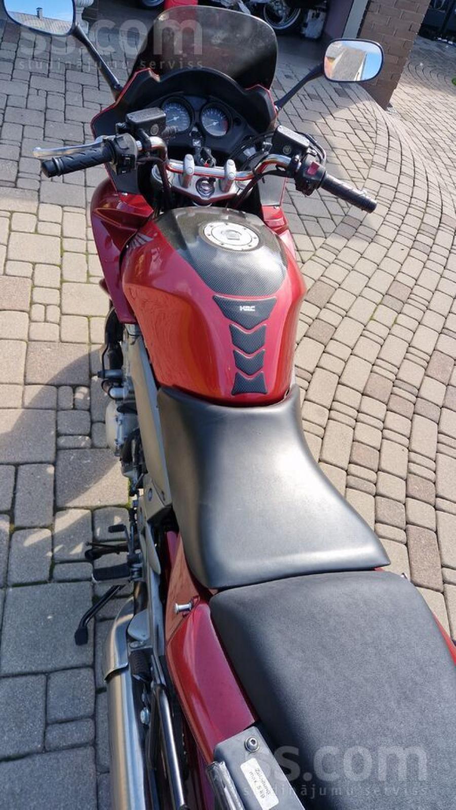 Хонда CBF 1000 2010 в Бауска, объемом двигателя 1.00 л и пробегом 0 тыс. км за 3450 €, фото 7 на AUTOMOTO.COM.LV