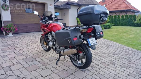 Honda CBF 1000 2010 Bauska, ar dzinēja tilpumu 1.00 L un nobraukumu 0 tūkst. km par 3450 €, foto 5 vietnē AUTOMOTO.COM.LV