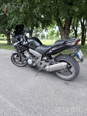 Honda CBF 1000A 2006 in Bauska, with an engine capacity of 1.00 L and mileage of 0 thousand km for 2200 €, photo 3 on AUTOMOTO.COM.LV