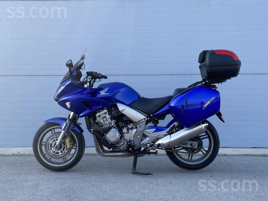 Honda CBF 1000A 2007 in Preili, with an engine capacity of 1.00 L and mileage of 0 thousand km for 3150 €, photo 1 on AUTOMOTO.COM.LV