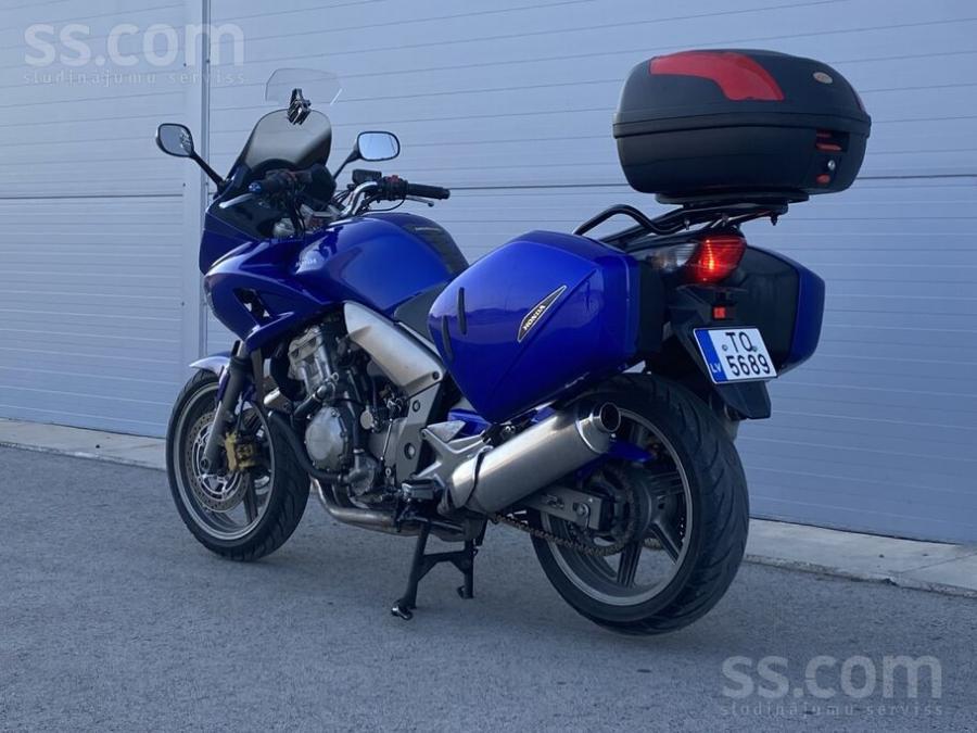Honda CBF 1000A 2007 in Preili, with an engine capacity of 1.00 L and mileage of 0 thousand km for 3150 €, photo 3 on AUTOMOTO.COM.LV