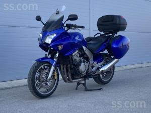 Honda CBF 1000A 2007 in Preili, with an engine capacity of 1.00 L and mileage of 0 thousand km for 3150 €, photo 4 on AUTOMOTO.COM.LV