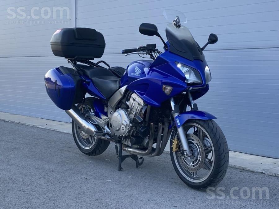 Honda CBF 1000A 2007 in Preili, with an engine capacity of 1.00 L and mileage of 0 thousand km for 3150 €, photo 7 on AUTOMOTO.COM.LV