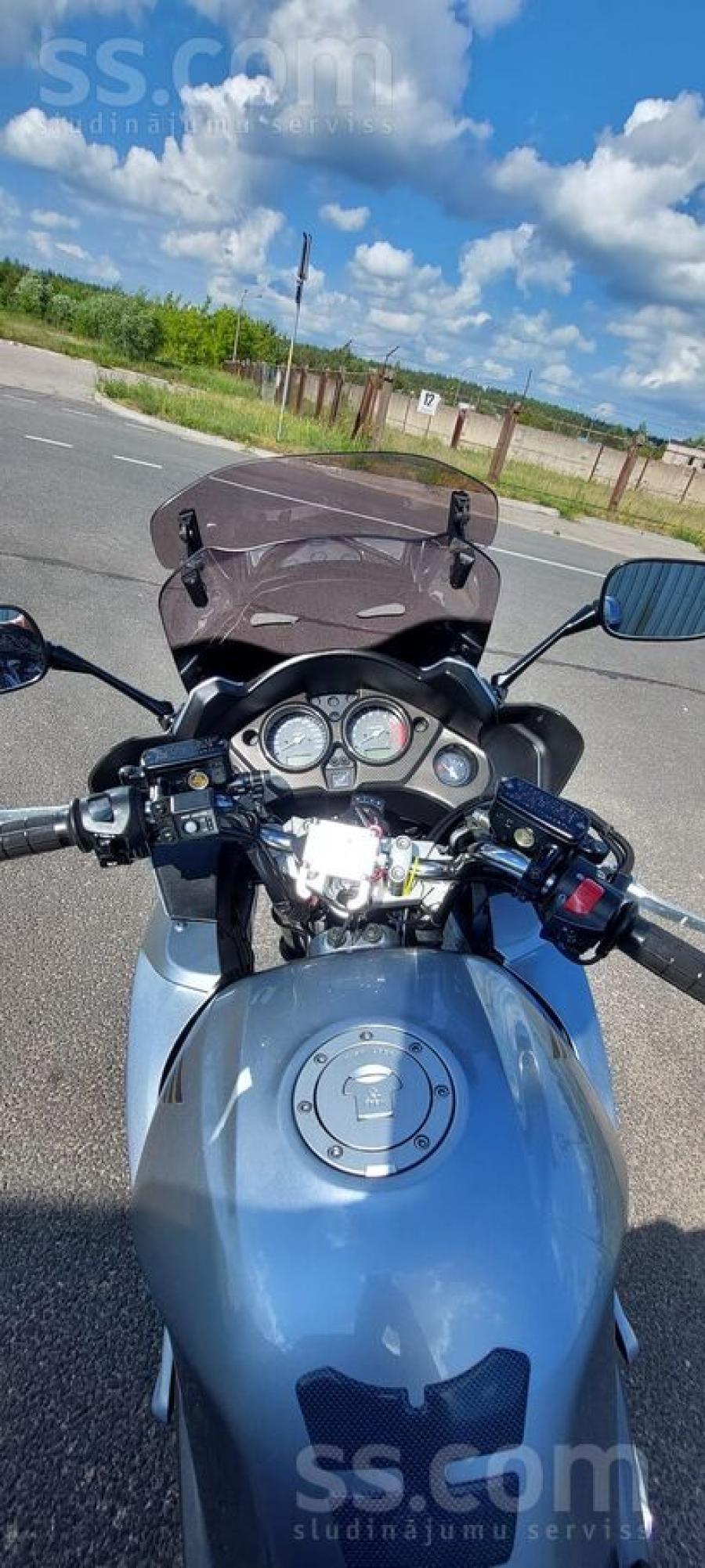 Хонда CBF 1000A 2007 в Даугавпилс, объемом двигателя 1.00 л и пробегом 0 тыс. км за 3400 €, фото 3 на AUTOMOTO.COM.LV